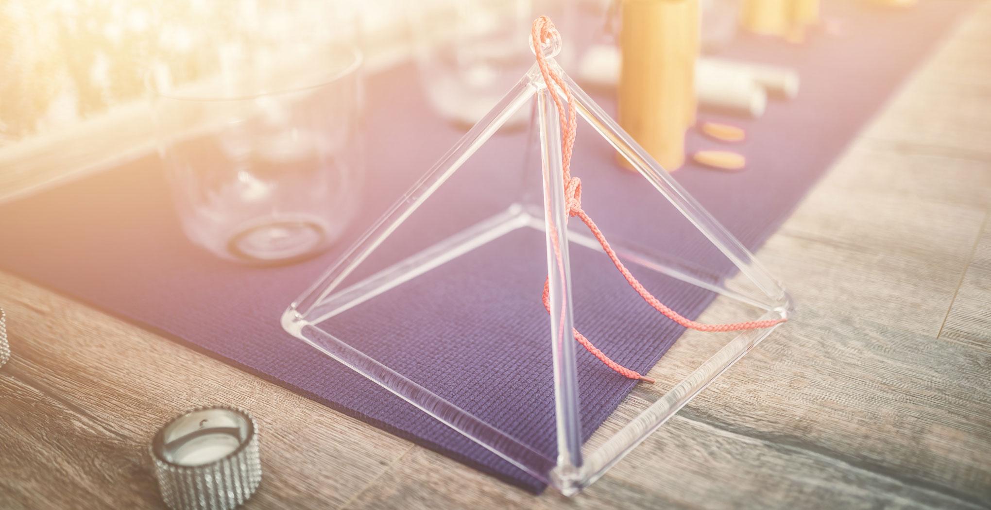 Crystal Pyramids – Chakra Singing Bowls